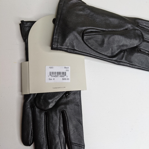 Fownes Brothers | Accessories | Nwt Fownes Brothers Black Leather ...